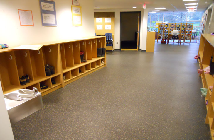 How Durable is Recycled Rubber Flooring, Actually? | dinoflex